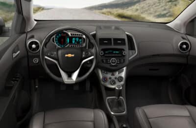 Chevrolet Sonic y su llamativo interior - Mecanica y motores