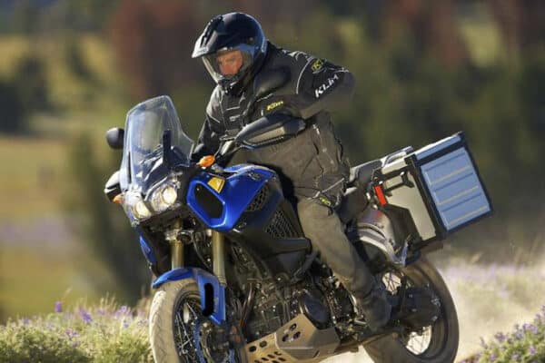Ficha Técnica de la moto Yamaha Super Teneré - Mecanica y motores